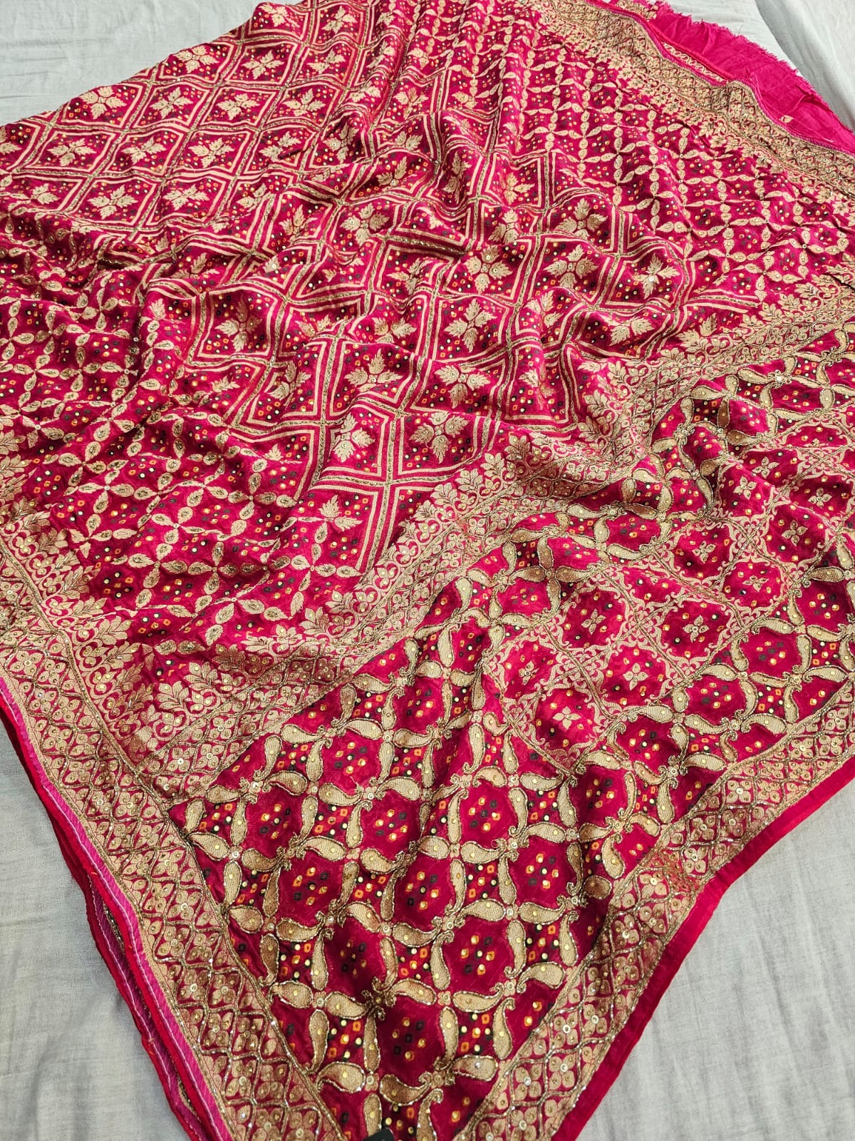 750002 Chitra Special Traditional Rajasthani Bandhani Saree With Cutda ...